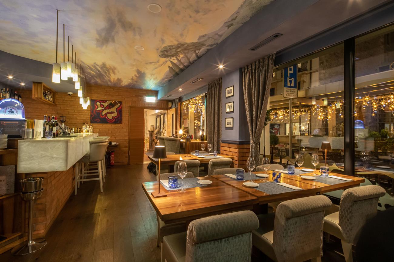 Our restaurant & bar for private events - Puccini Geneva